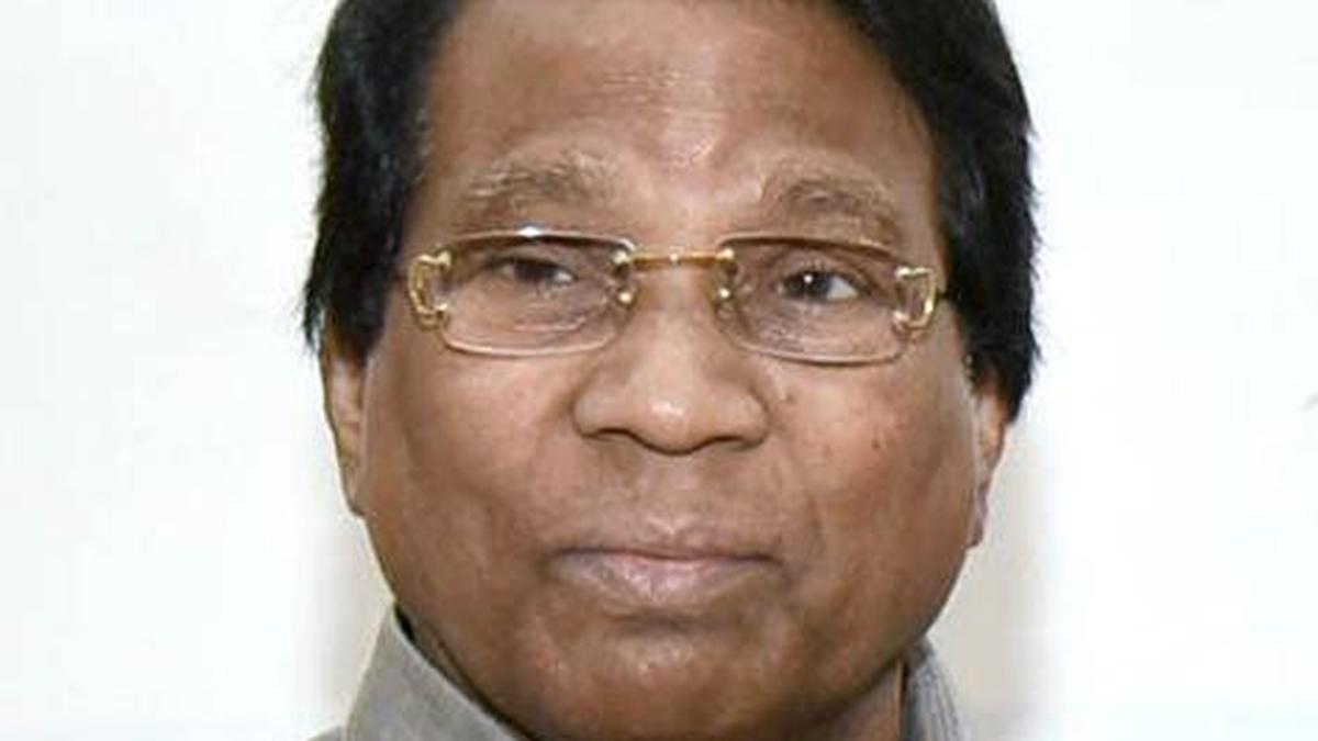 VIT chancellor slams non-transparency - The Hindu