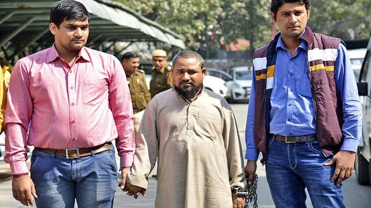 Gun racket busted, one in police net - The Hindu