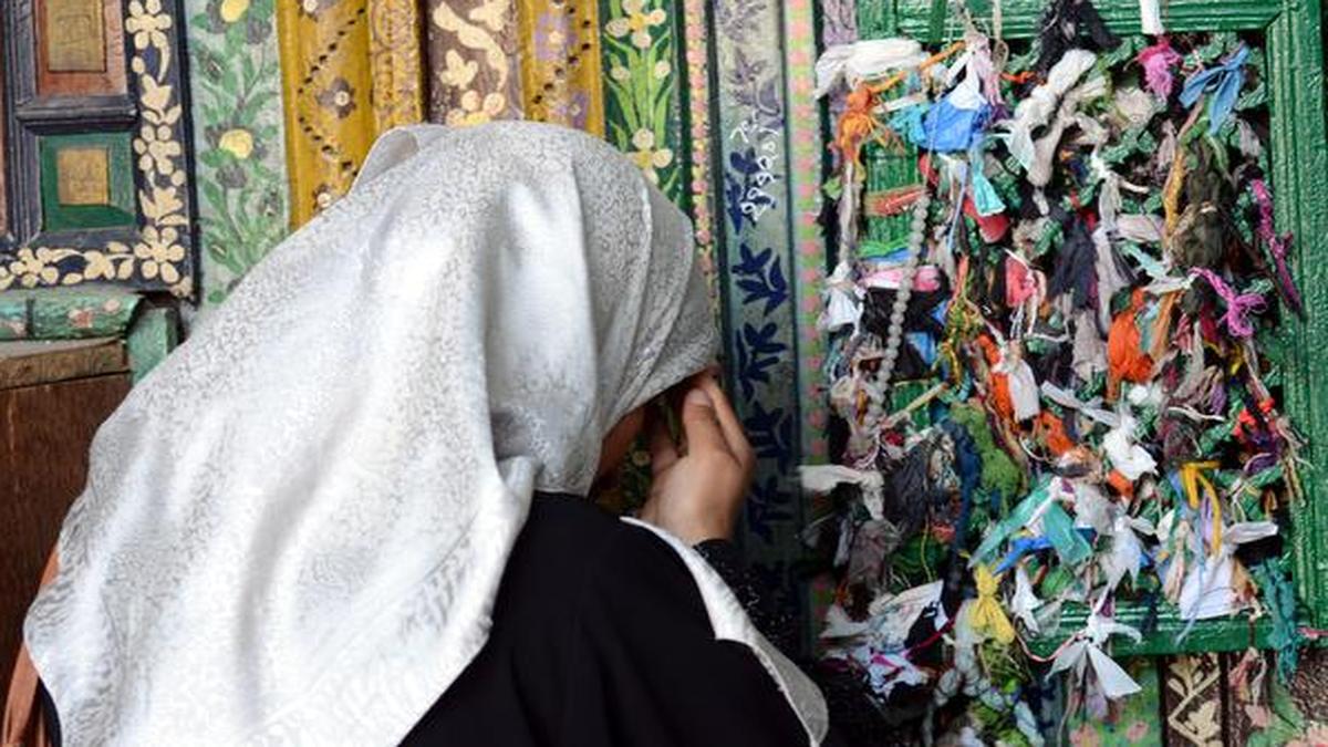 Woman who converted to Islam moves HC seeking protection - The Hindu