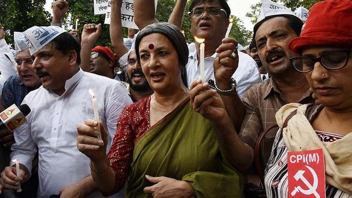 Two parallel protests rock New Delhi - The Hindu