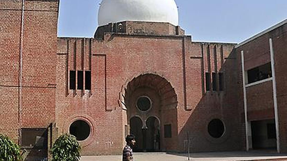 Jamia prepares students for online interviews - The Hindu