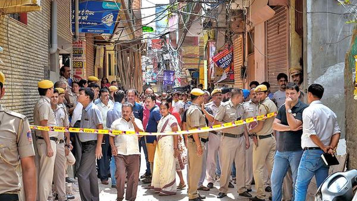 Burari case: ‘ante-mortem hanging led to Devi’s death’ - The Hindu