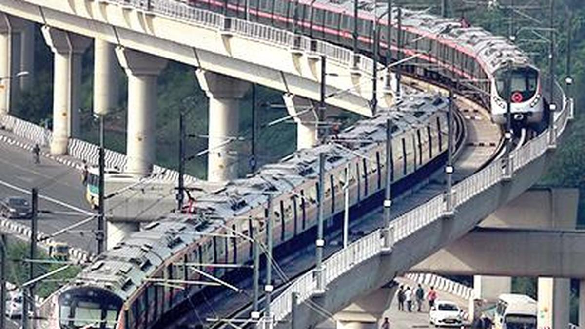 DMRC sells over 80K smart cards - The Hindu