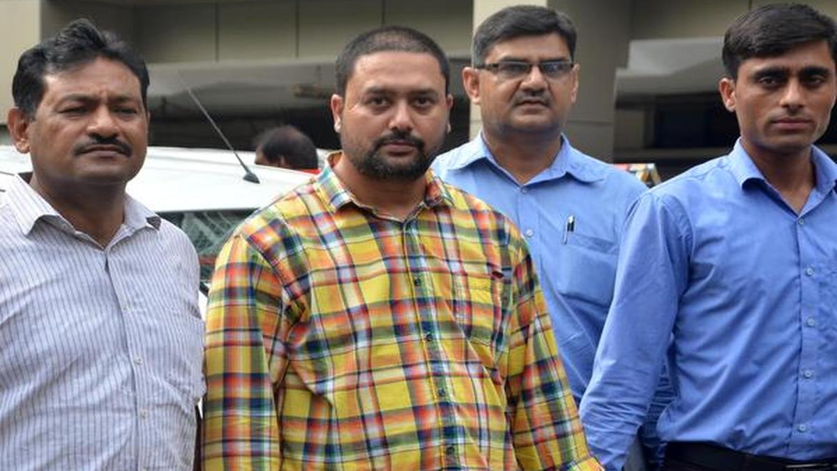 Man wanted by CBI for bank fraud arrested - The Hindu