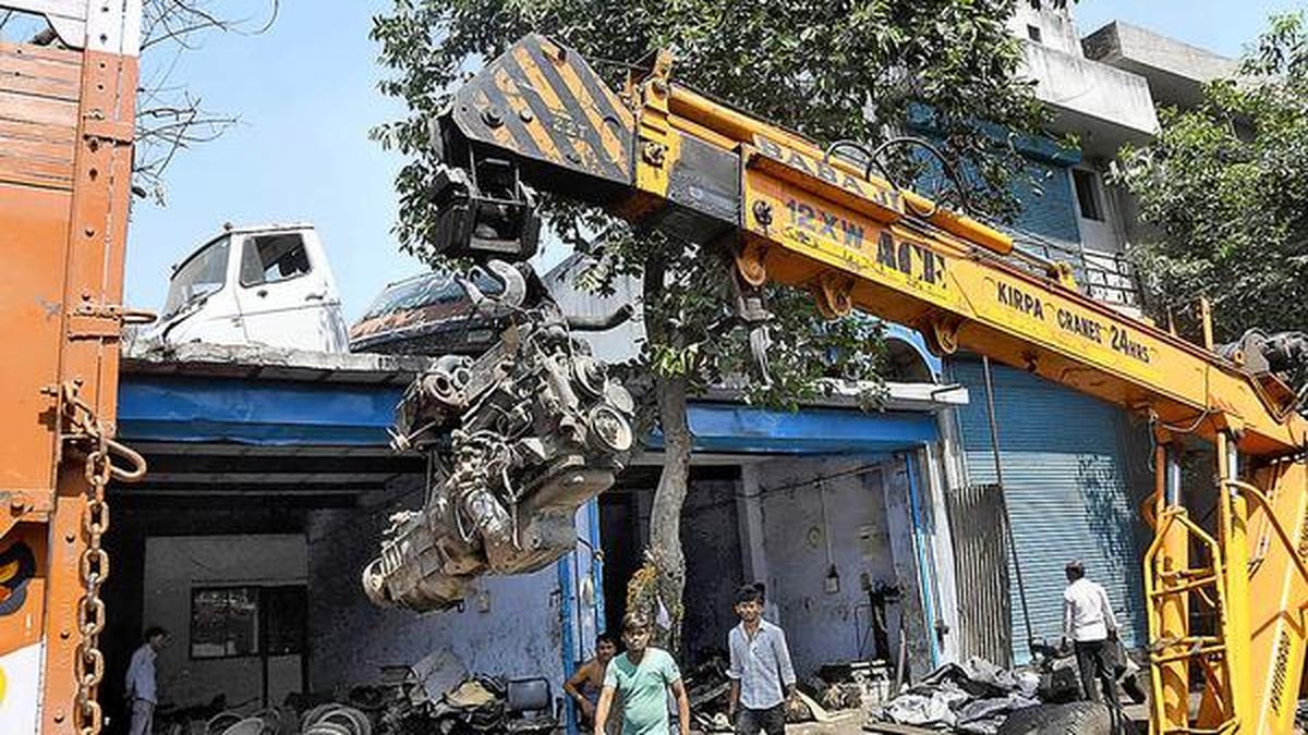 High Court breather for Mayapuri scrap traders - The Hindu