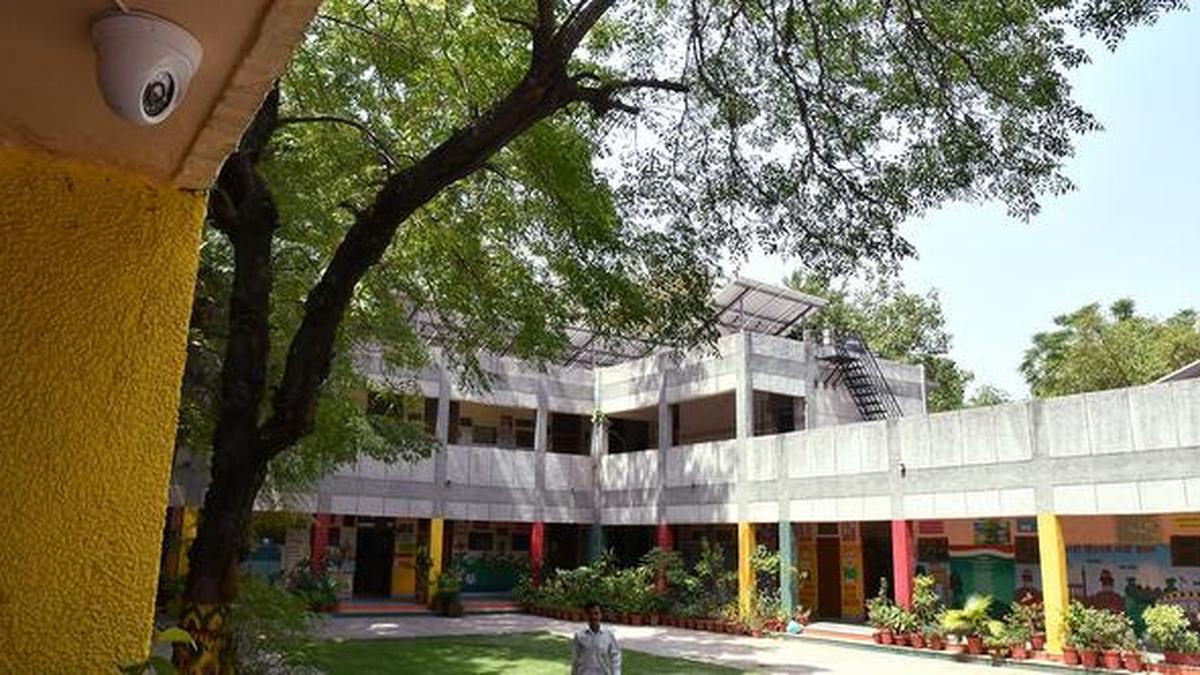 New ‘monitors’ to welcome kids at SDMC schools - The Hindu