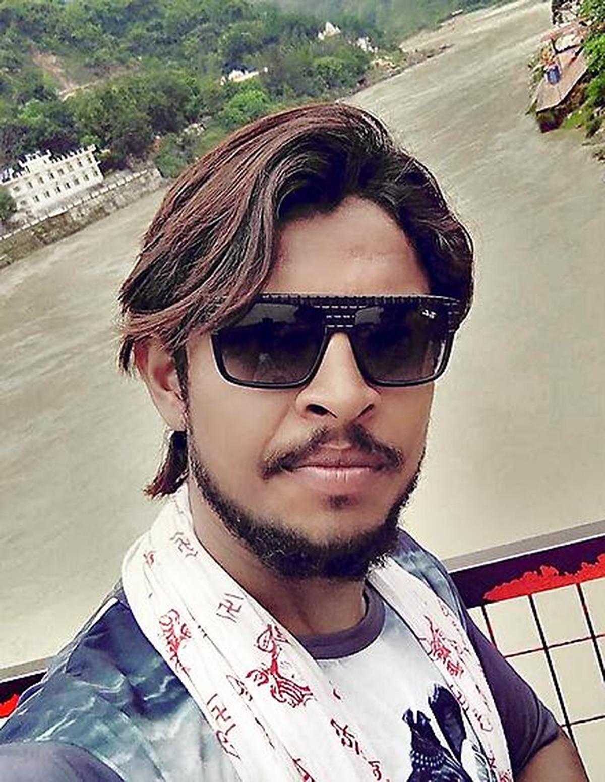 Man accidentally shoots self in inebriated state - The Hindu