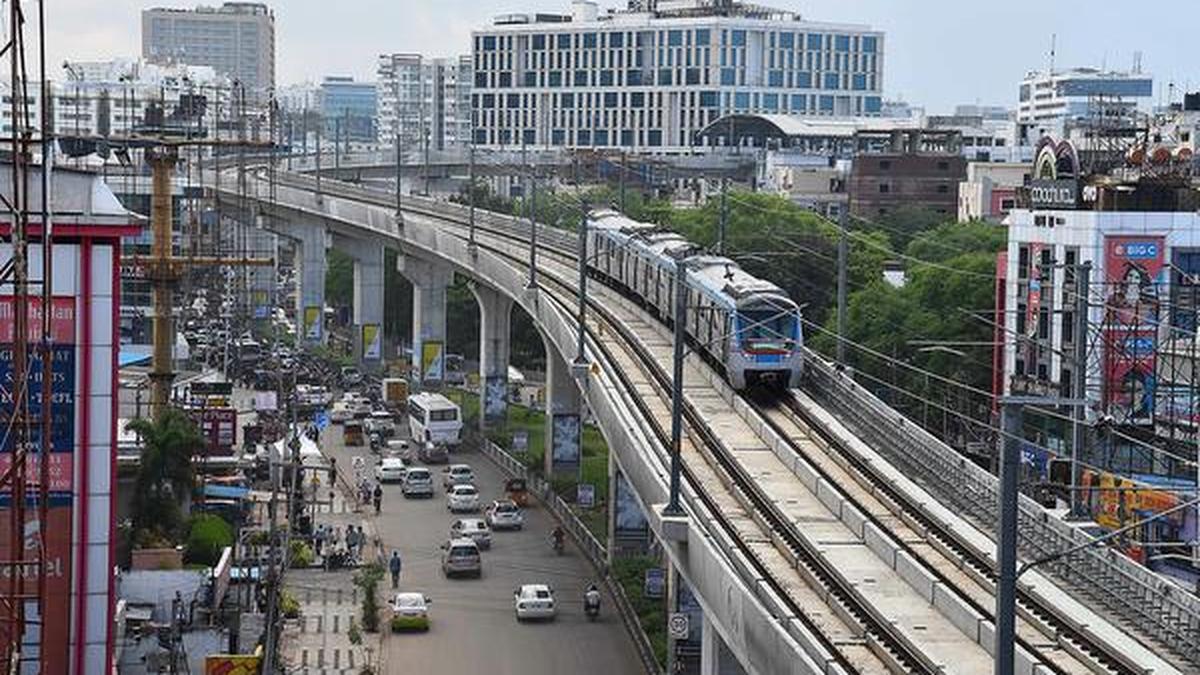 Metro rail project found wanting in first and last-mile connectivity ...