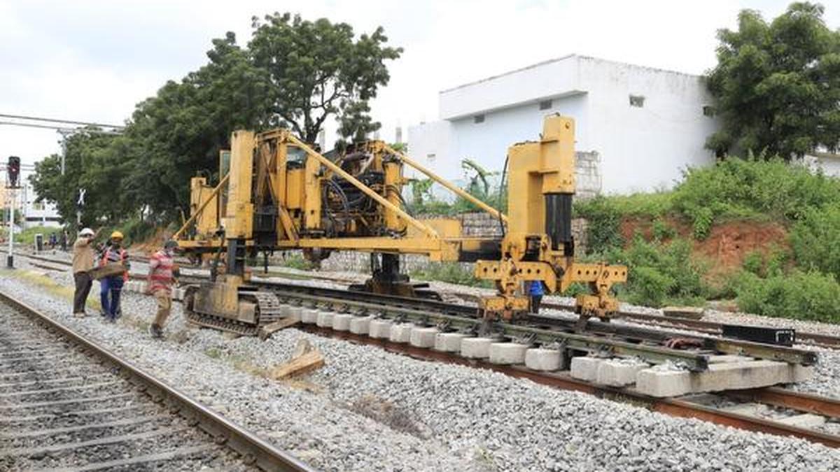 SCR commissions 29 km Shadnagar-Gollapalli line - The Hindu