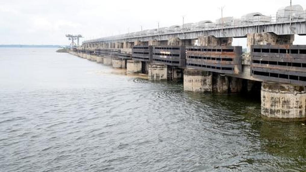 Singur reservoir level goes up - The Hindu