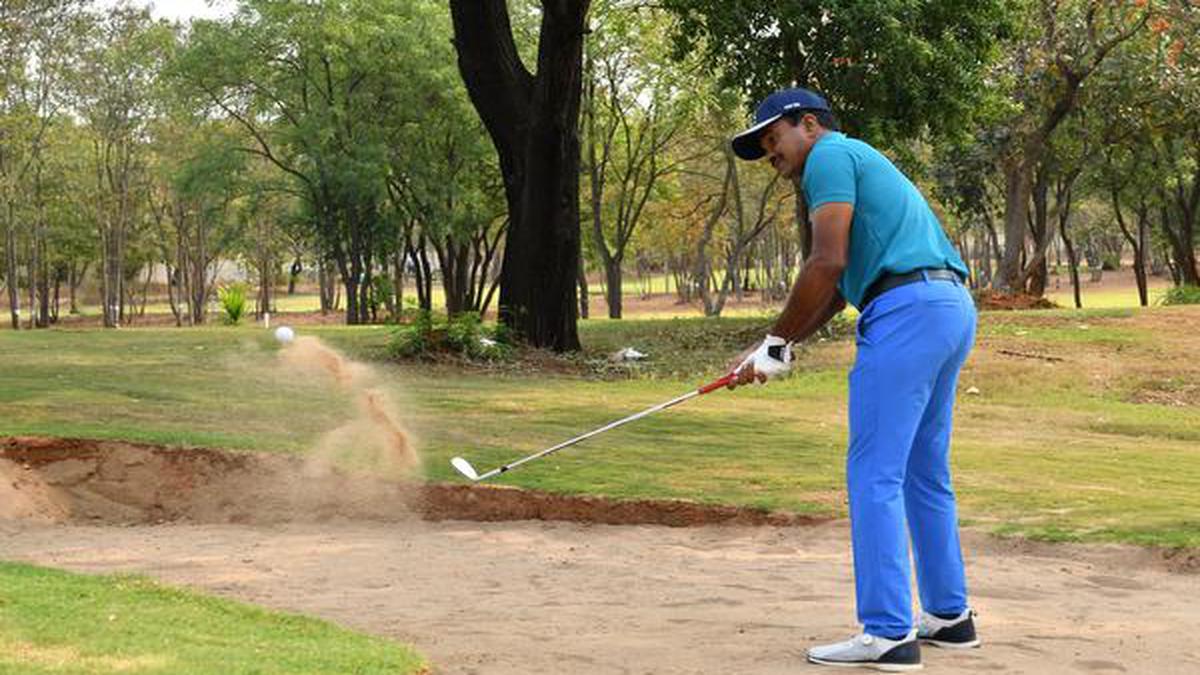 NISA brings golf lovers together for tee time - The Hindu