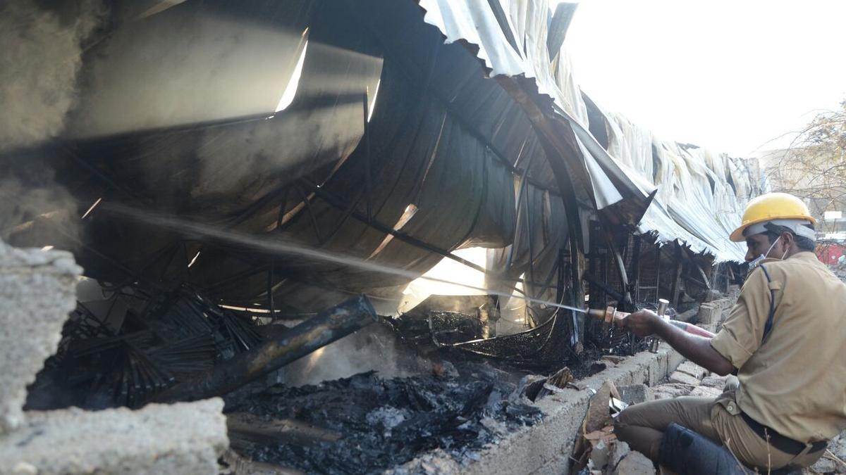 Six killed in Hyderabad factory fire - The Hindu