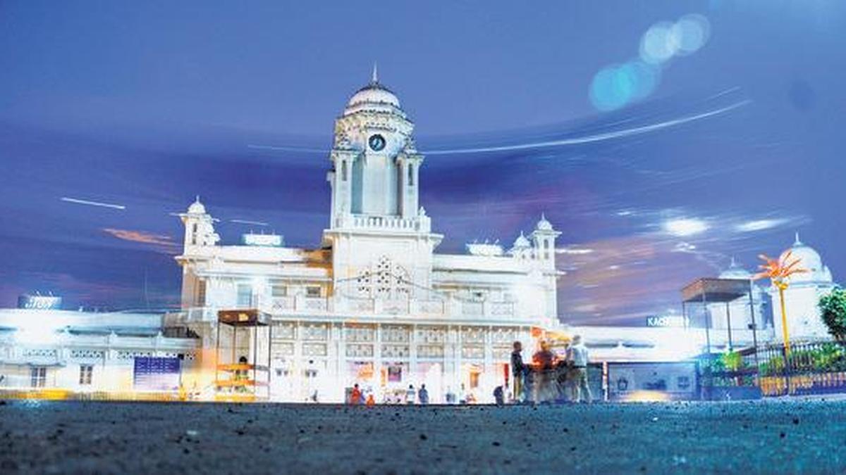 Kacheguda becomes first energy-efficient rail station - The Hindu