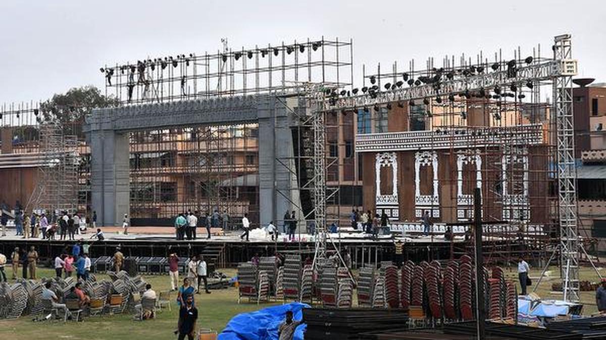 Massive dais to reflect State heritage, culture - The Hindu