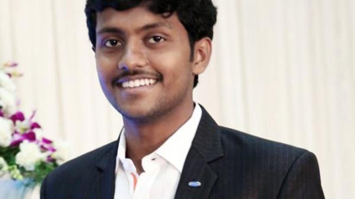 Jewel from jeweller’s family sparkles again - The Hindu