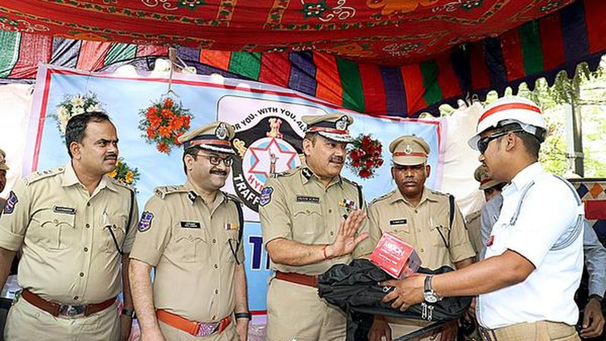 Traffic cops are real ambassadors of police: Anjani Kumar - The Hindu