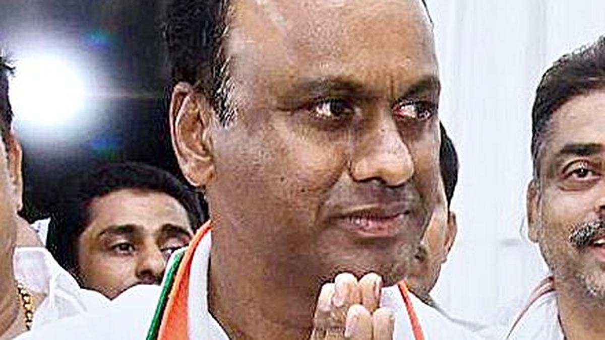 Rajgopal Reddy ‘softens’ stance on Congress - The Hindu