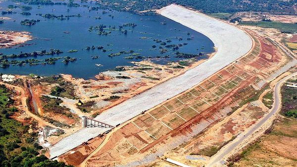 Redetermine compensation for land oustees, says High Court - The Hindu