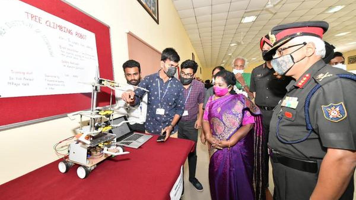 College hosts battle of robots, 25 models on show - The Hindu
