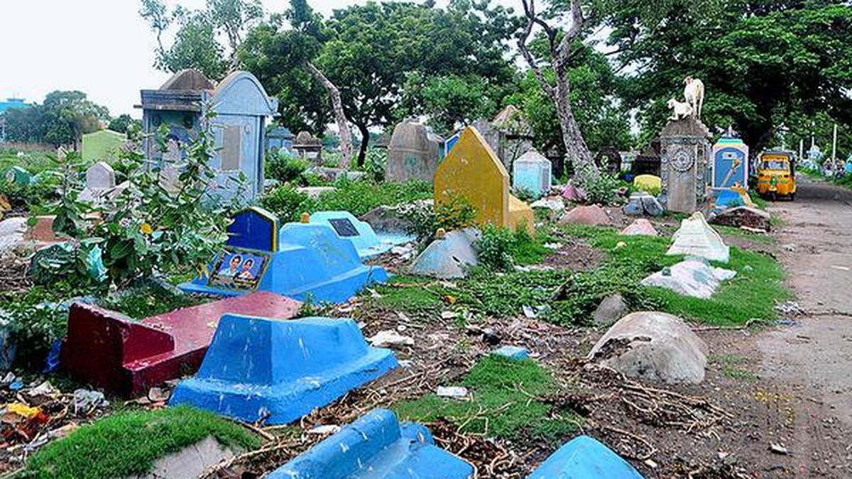 Burial a tough call, cremation better option for Hindus - The Hindu