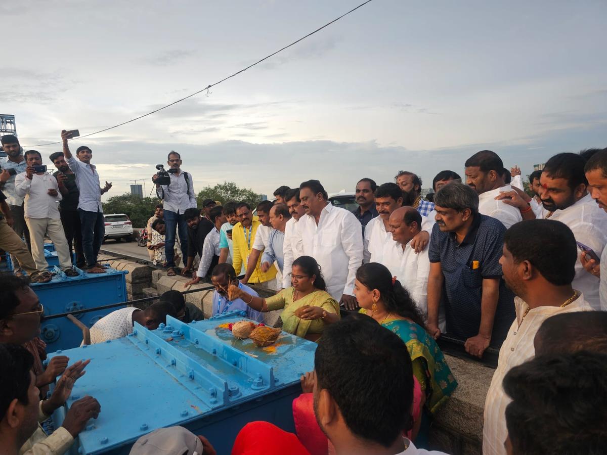 Hyderabad | Gates of Himayatsagar and Osmansagar to be lifted this ...