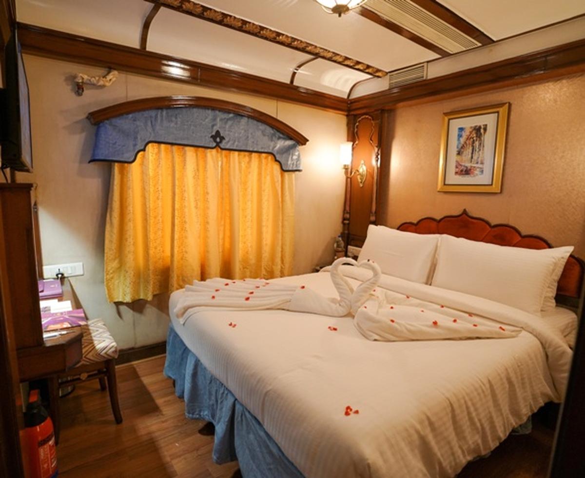 IRCTC to launch Golden Chariot train in December, fare is ₹4.53 lakh ...