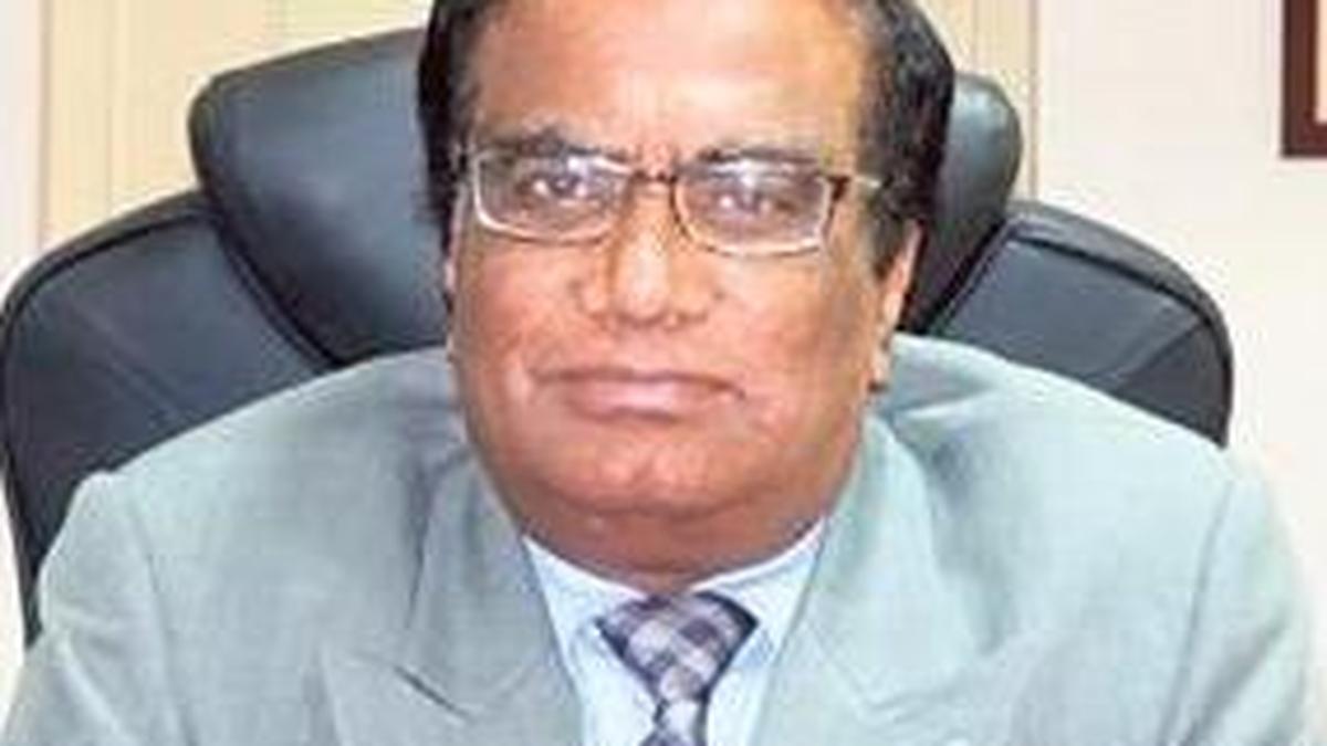 UoH Vice-Chancellor Appa Rao demits office - The Hindu