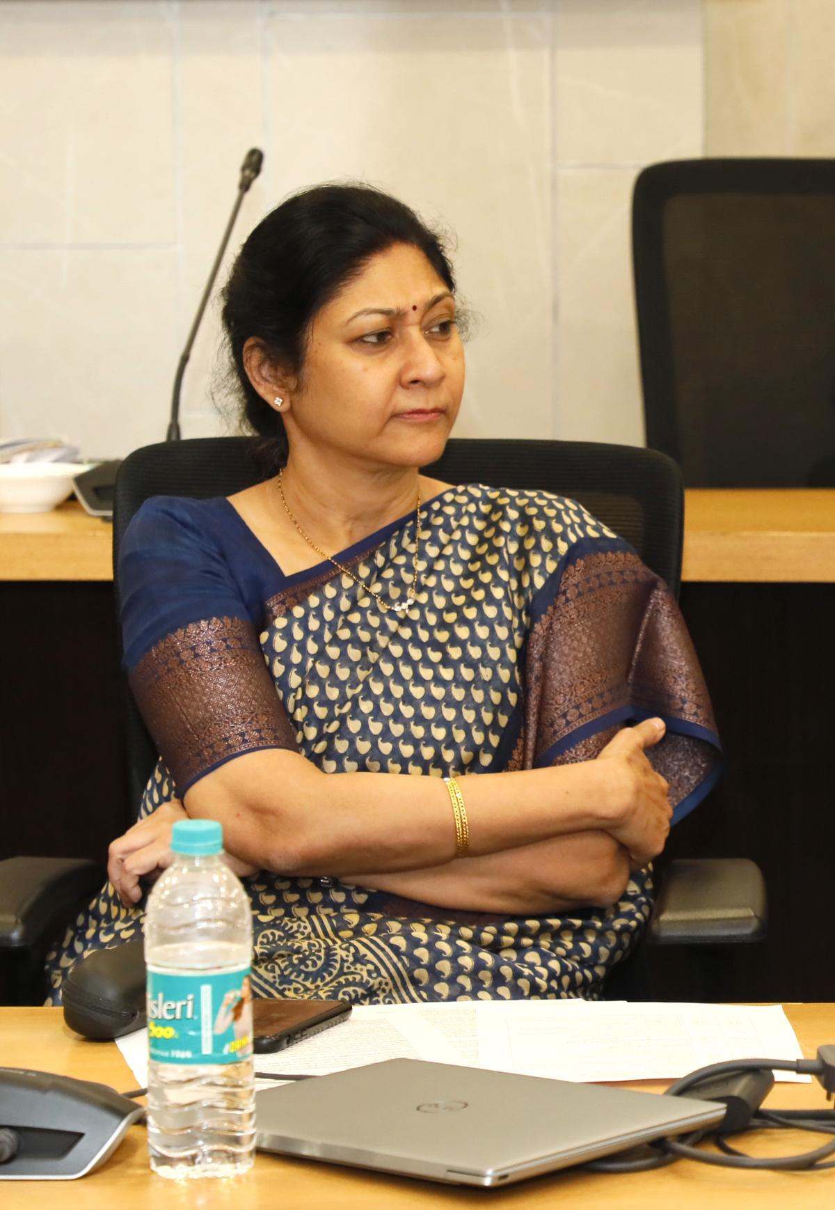 Three women rule the roost in SCR’s top departments - The Hindu