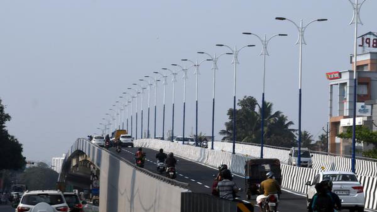 Palarivattom flyover reopened for traffic - The Hindu Palarivattom flyover reopened for traffic - The Hindu