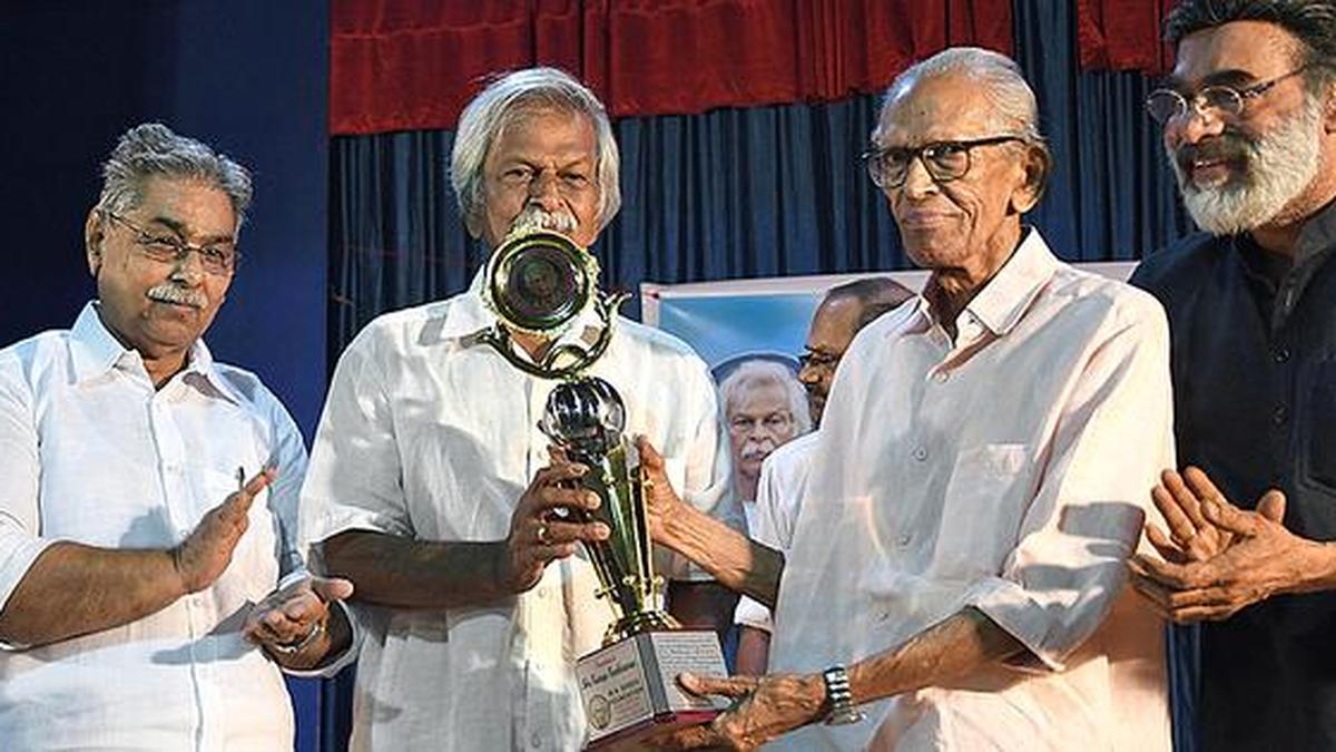 My sculptures not for money, says Kanayi - The Hindu