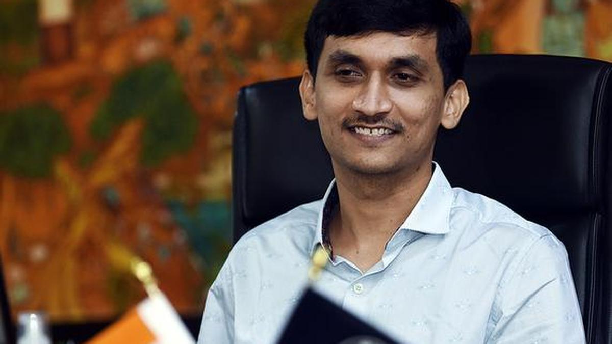 New Collector assumes office - The Hindu