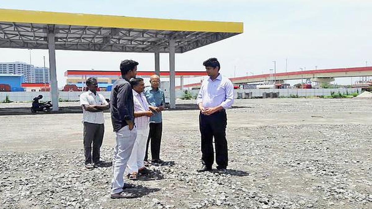 Parking lot for container lorries in a fortnight - The Hindu