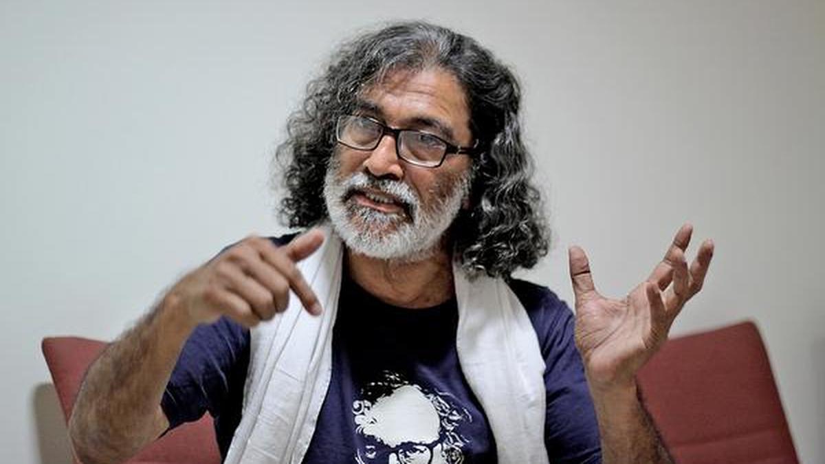 Theatre should be inexpensive and light, says Probir Guha - The Hindu