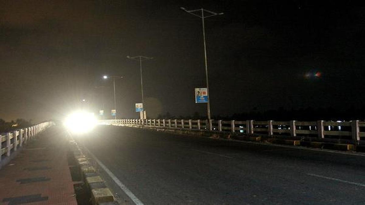 Parking on Container Road: HC asks NHAI officials to appear - The Hindu