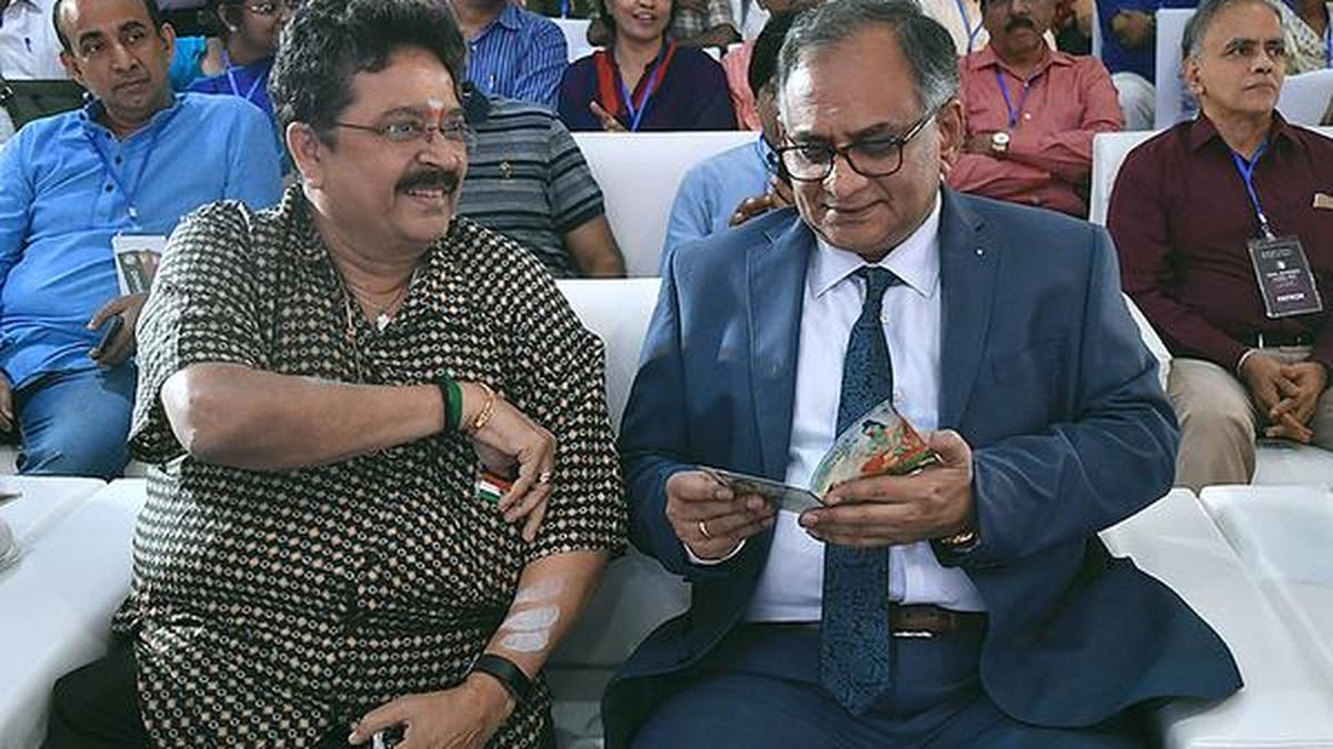 Tamil Brahmins’ meet under way in city - The Hindu