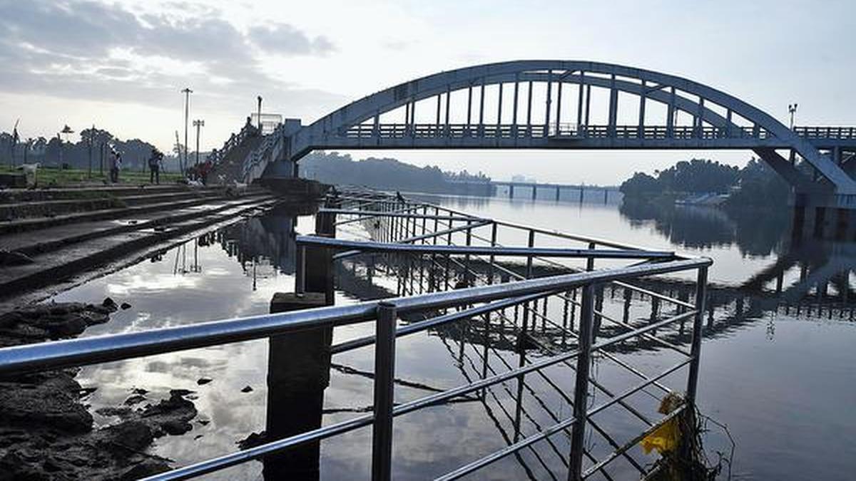 Aluva Manappuram remains deserted on Vavu Bali day - The Hindu