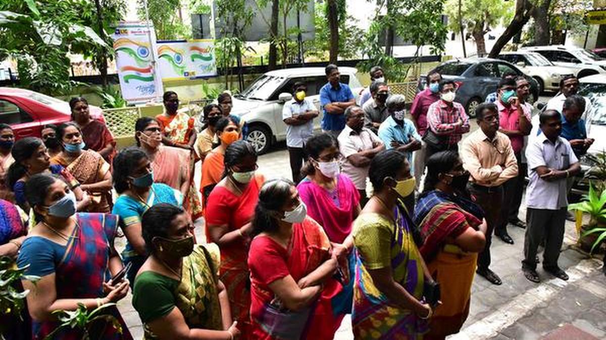 LIC employees to intensify stir against move to raise FDI cap - The Hindu