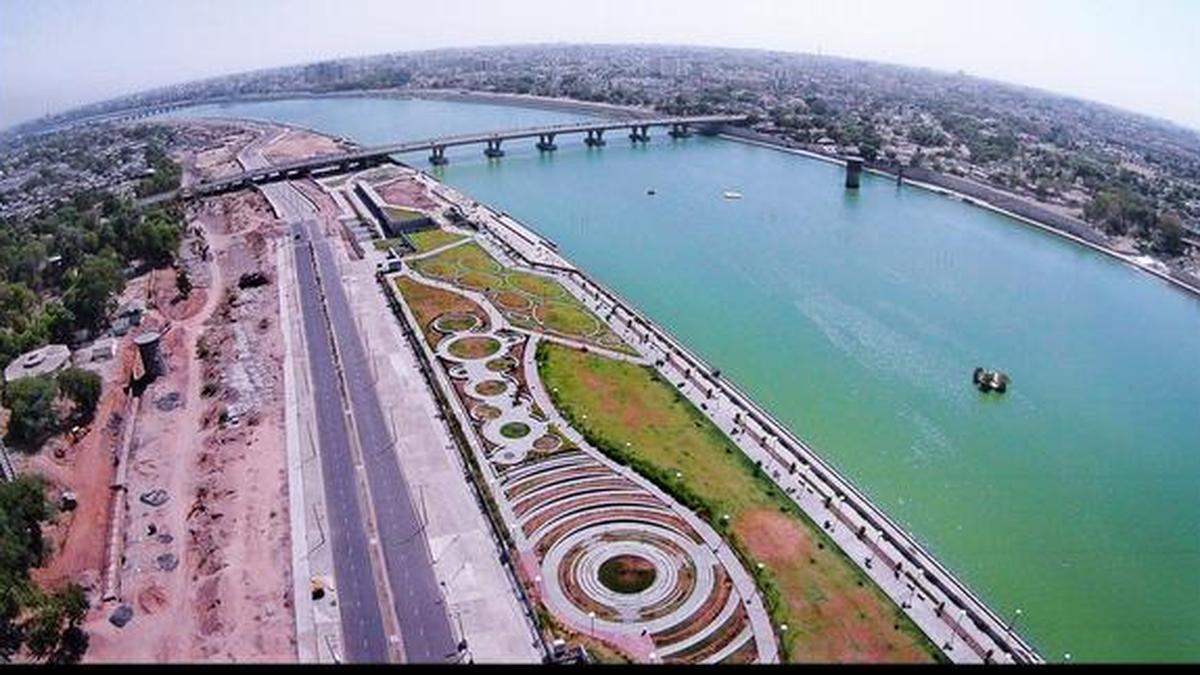 Designing a Vaigai riverfront dream - The Hindu