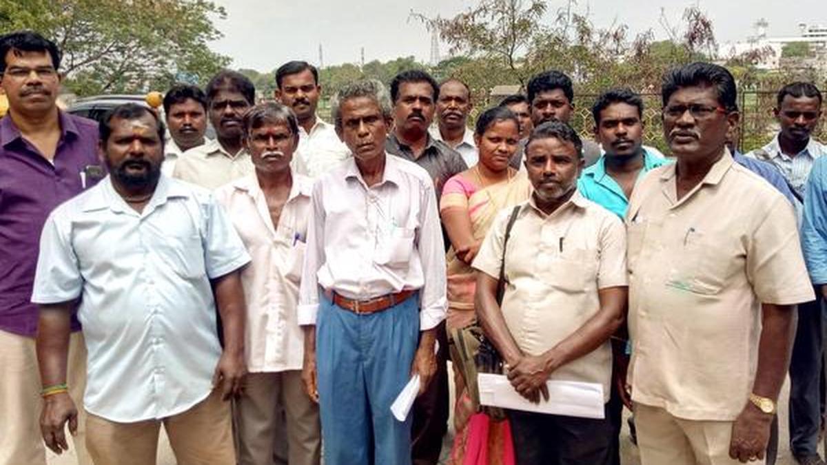 Bring Manjolai tea estate under TANTEA: workers - The Hindu