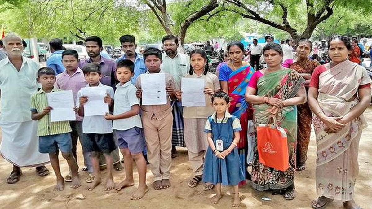 Scheduled Caste residents of Paravai demand removal of encroachment ...