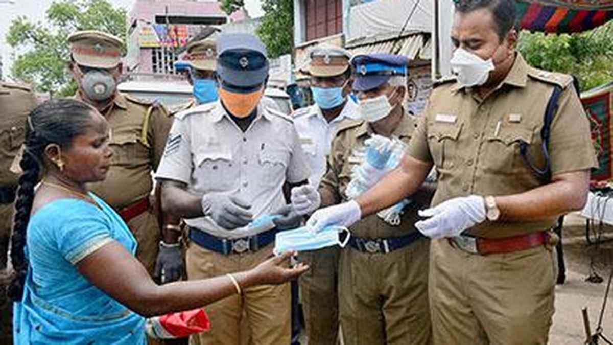 Face masks distributed - The Hindu