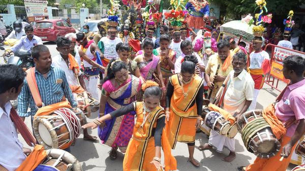 Resume temple functions, say folk artistes - The Hindu