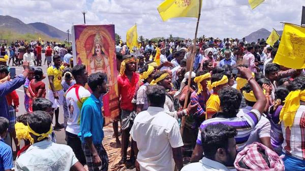 Protests over audio clip spread to Madurai - The Hindu