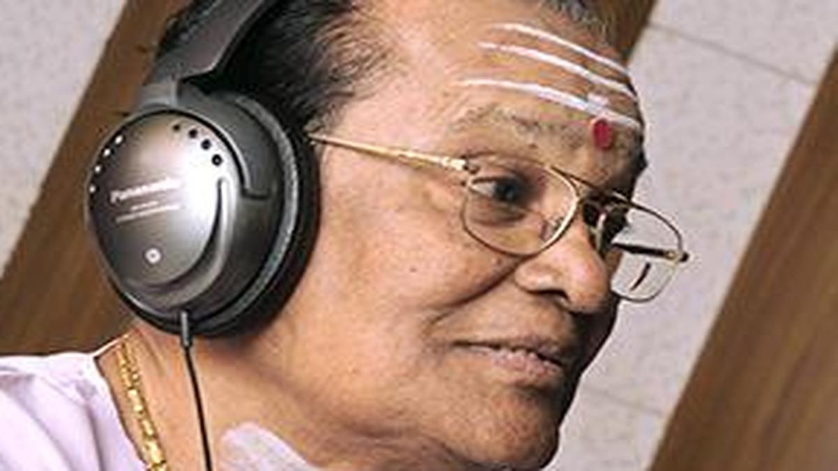 ‘Erect statue of playback singer TMS in Madurai’ - The Hindu