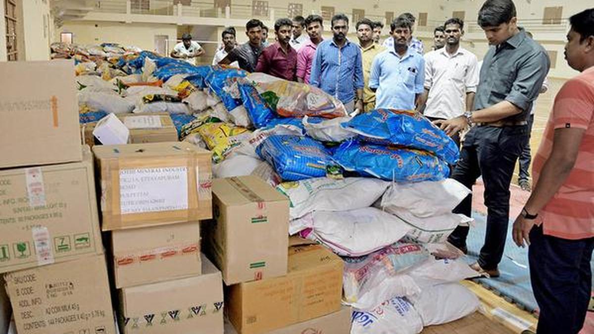 Relief materials sent to Kerala - The Hindu