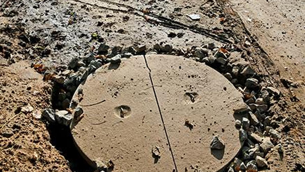 Corporation builds RWH structures to prevent waterlogging - The Hindu