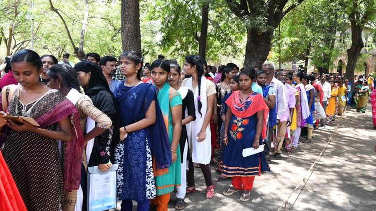 Students queue up for college applications - The Hindu