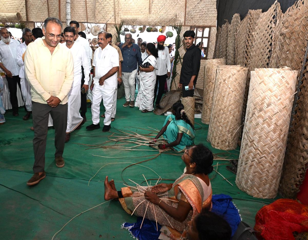 Month-long Karavali Utsav kicks off in Mangaluru - The Hindu