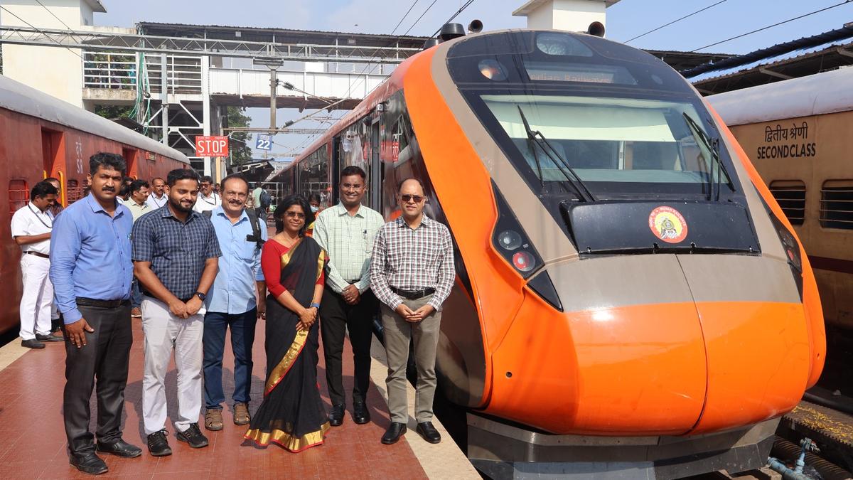 New 20-car Mangaluru-Thiruvananthapuram VB Express begins services ...