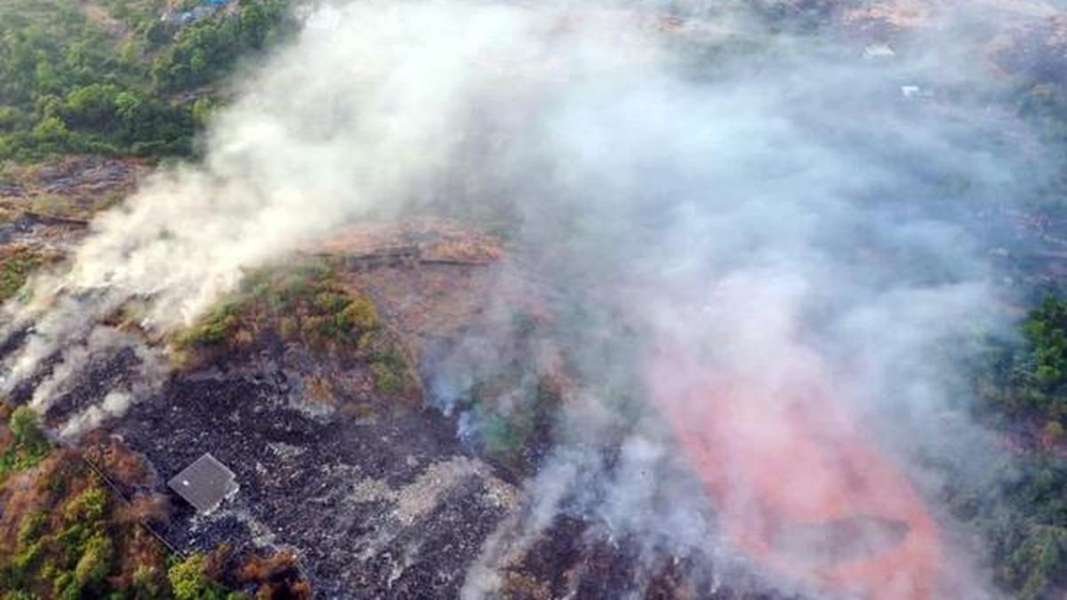 Fire in Karkala TMC dumping yard - The Hindu